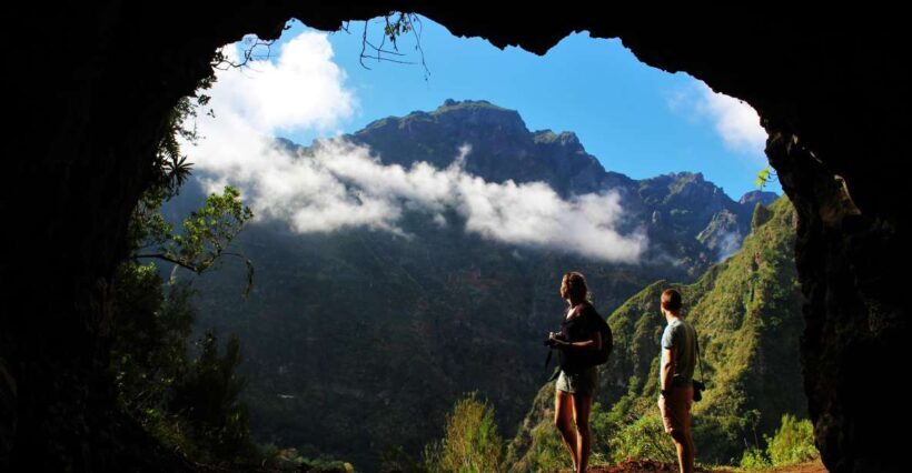 Discover Madeira's idyllic hikes & beauty on foot & wheels! - An In-Depth Look at the Experience