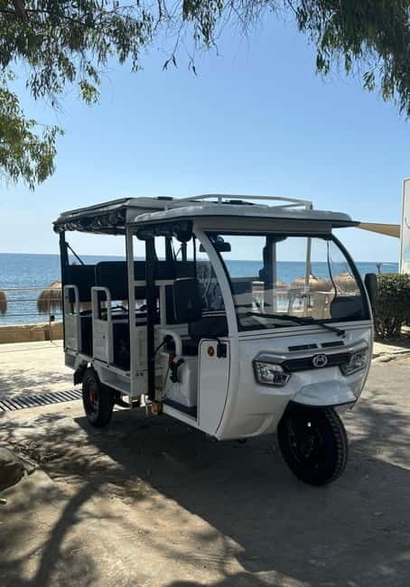 Discover MADRID on a Tuk Tuk! - Key Points