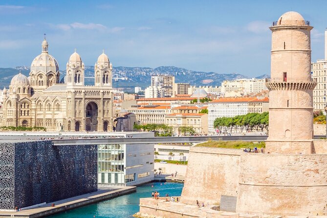 Discover Marseille while playing! Escape game - The alchemist - What do travelers say?