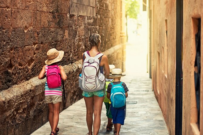 Discover Montpellier while playing! Escape game - The alchemist - How the reviews shape expectations