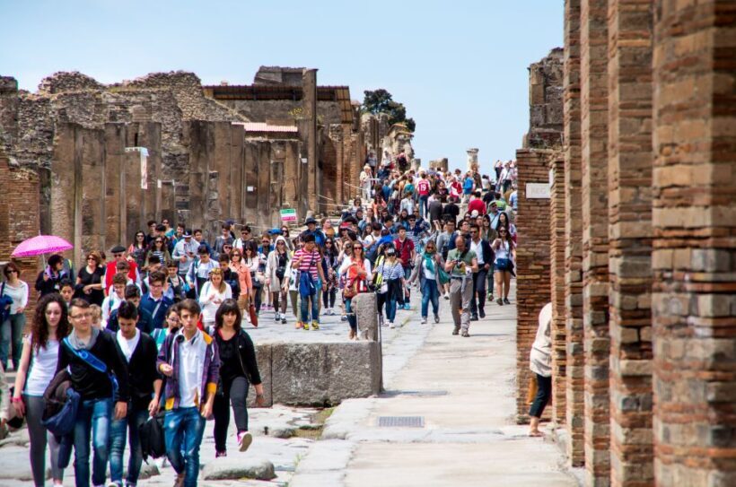 Discover Mt. Vesuvius: Private 3-Hour Tour from Pompeii - What the Reviews Reveal