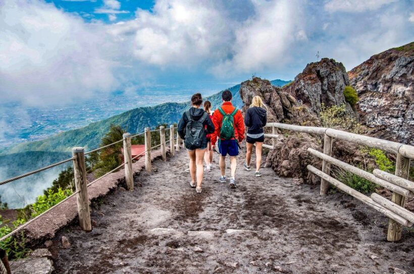 Discover Mt. Vesuvius: Private 3-Hour Tour from Pompeii - The Sum Up