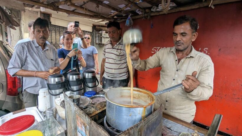 Discover Mumbai's street & beach with Vegetarian food tour - Who Should Consider This Tour?