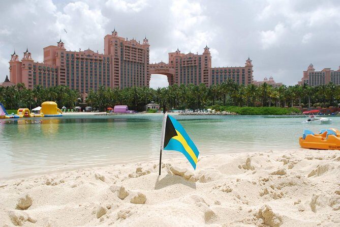 Discover Nassau Sightseeing Tour plus Atlantis Resort Visit - Exploring Nassau with a Guided Eye