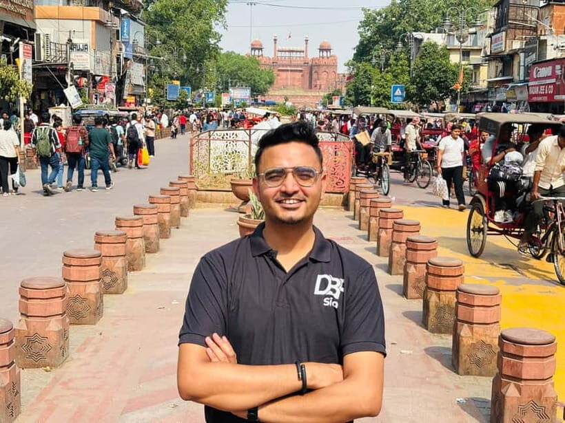 Discover Old & New Delhi: Private Tour with Street Food - Key Points