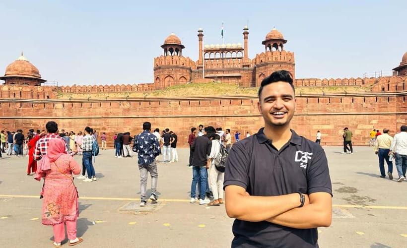 Discover Old & New Delhi: Private Tour with Street Food - Pricing and Value