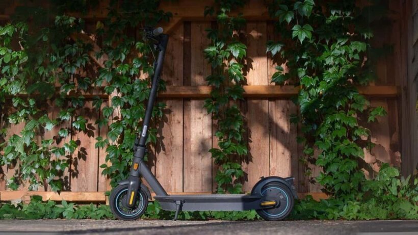 Discover Old Quebec in a different way - on an electric scooter 3h - Key Points