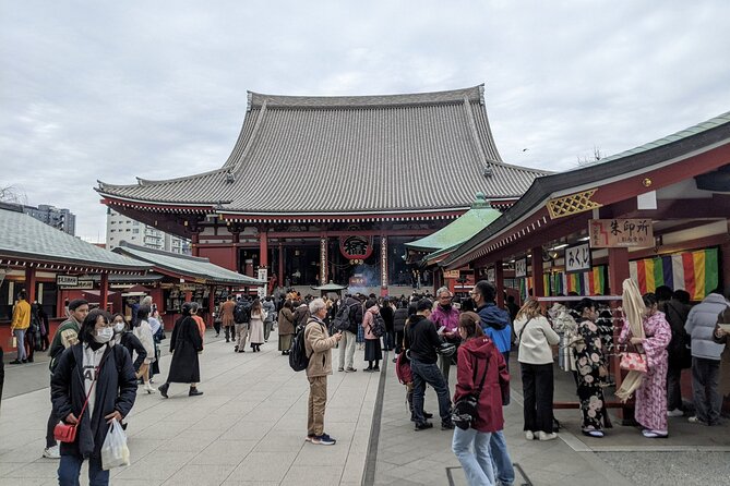 Discover Old Tokyo: Asakusa, Ueno & Yanaka - Exploring Asakusa