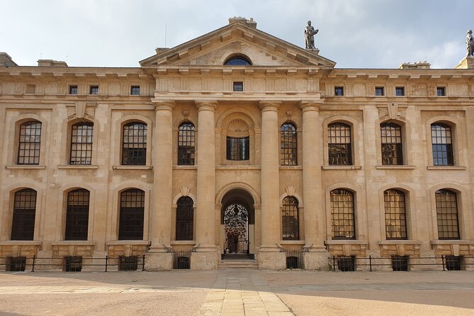 Discover Oxford University With Recent Graduate - The Beauty of the Bridge of Sighs