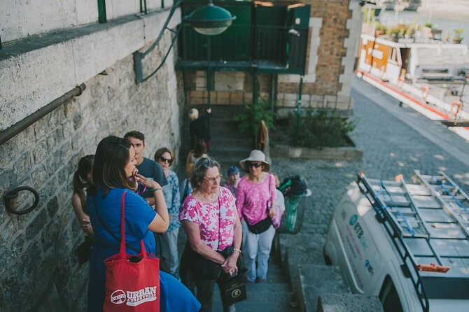 Discover Paris by Night: Bohemian Walking Tour - Meeting and End Points