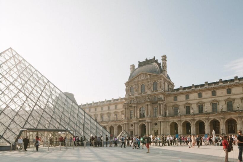 Discover Paris: Private Tour from Le Havre with Expert Guide - Is It Worth the Price?