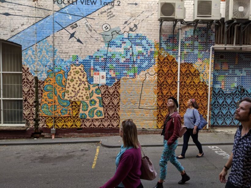 Discover Perth Walking Tour: History, Art, Sights + More! - A Deep Dive into the Experience