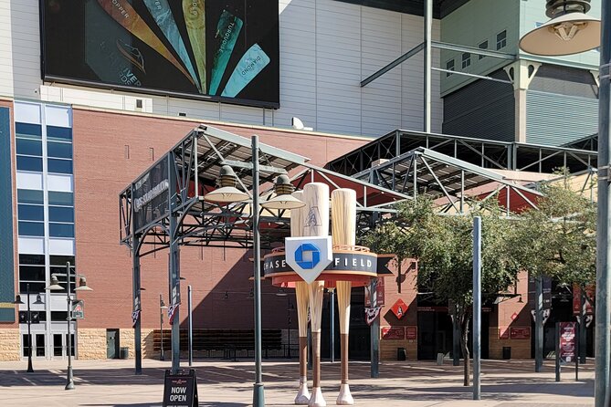 Discover Phoenix! 2 hr City Tour - The Neighborhoods and Cultural Highlights
