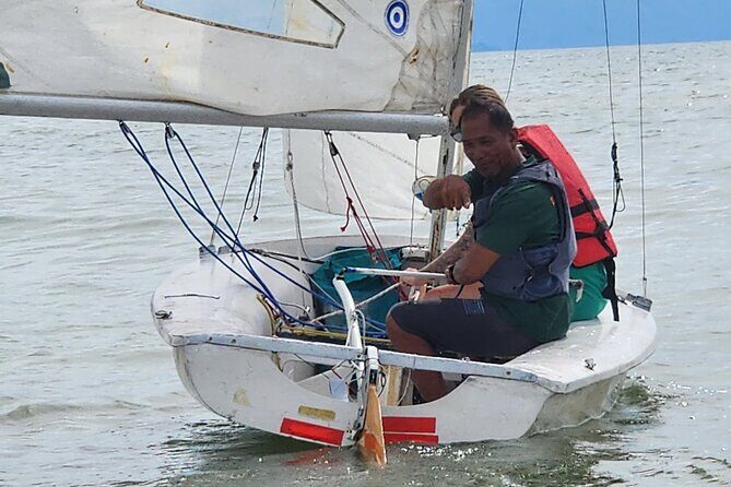 Discover Sailing Experience in Tanjung Aru Beach - Key Points