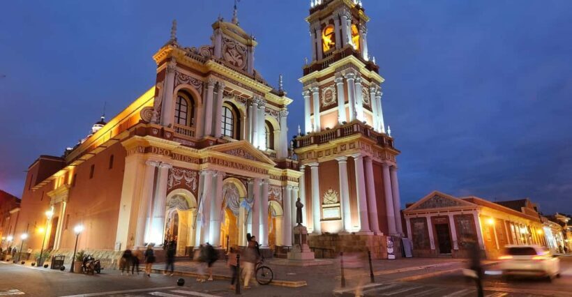 Discover Salta and enjoy the city with a photojournalist - Key Points