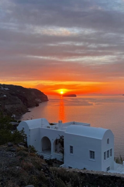 DISCOVER SANTORINI LIKE A LOCAL IN 5 HOURS - Practical Tips for Participants