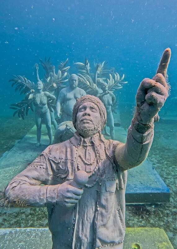 Discover Scuba at the Underwater Sculpture Park - Key Points