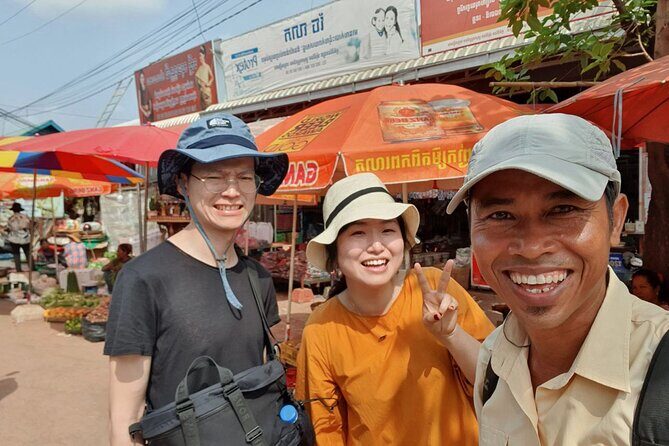 Discover Silk Craft and the Beauty of West Baray by Tuk Tuk - Exploring West Baray: Ancient Engineering Meets Scenic Calm