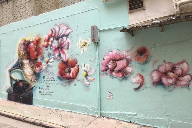 Discover the Best of Hong Kong Street Art - Private tour - The Itinerary in Detail
