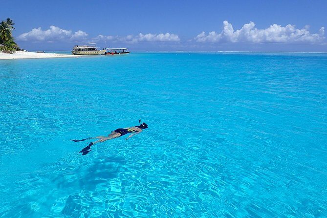 Discover the black pearl in Bora Bora - Visual and Emotional Highlights