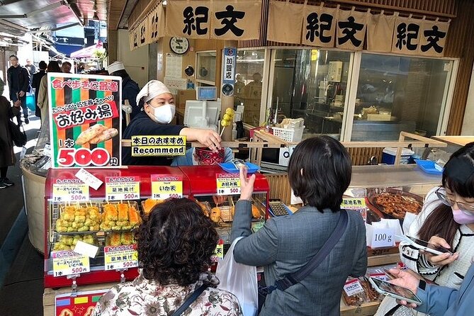 Discover the Flavors of Ginza in a Family Friendly Tour - Taking in the Local Culture