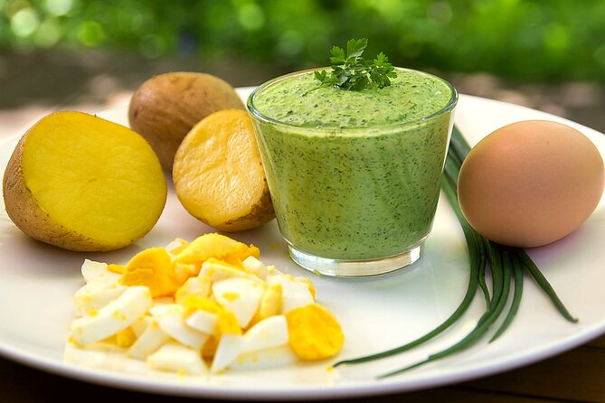 Discover the Heart of Frankfurt - City Tour in German - The Sum Up