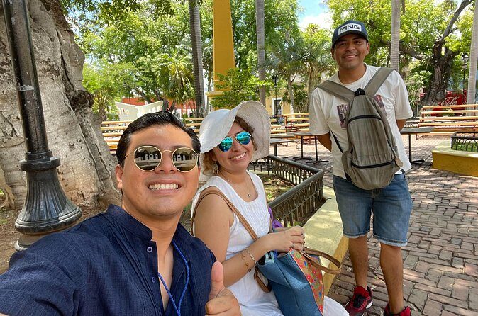 Discover the Historic Center of Merida - The Romance of Parque Santa Lucia