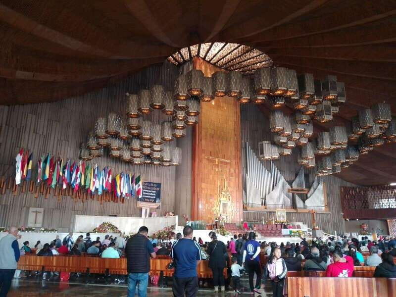 Discover the iconic Basilica of Guadalupe in Mexico City. - Exploring Mexico City’s Sacred Landmark: The Basilica of Guadalupe