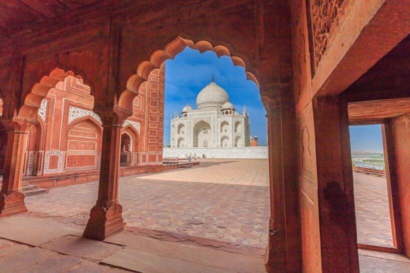 Discover the Magnificence of Taj Mahal Tour From Delhi - Additional Tips for Travelers