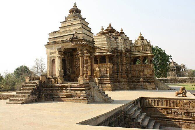 Discover the Spiritual Trails of Khajuraho (2 Hours Guided Temple Tour) - The Realities of the Experience