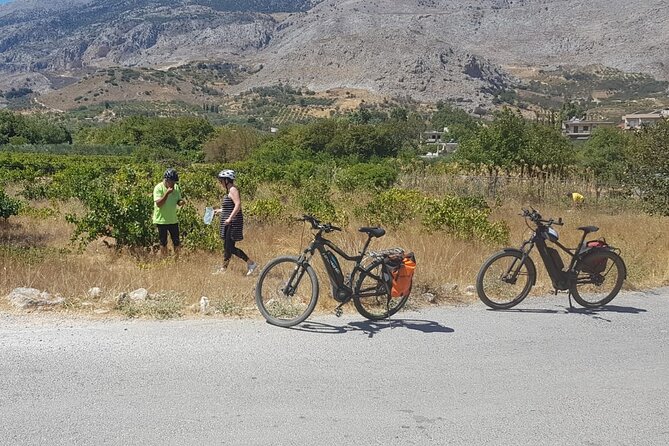 Discover the unknown side of Crete by E-Bike - What Makes This Tour Stand Out?