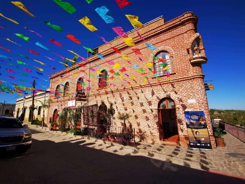 Discover Todos Santos: A Private Journey Through Culture. - Savoring Baja Flavors at La Garita