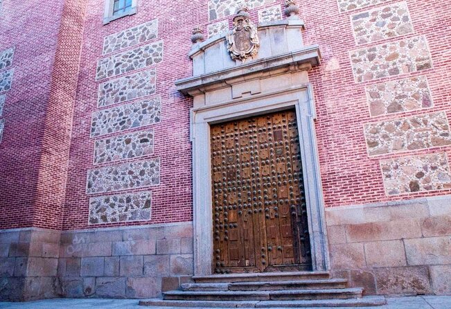 Discover Toledo: Private Tour From Madrid With Guide and Driver - Key Points