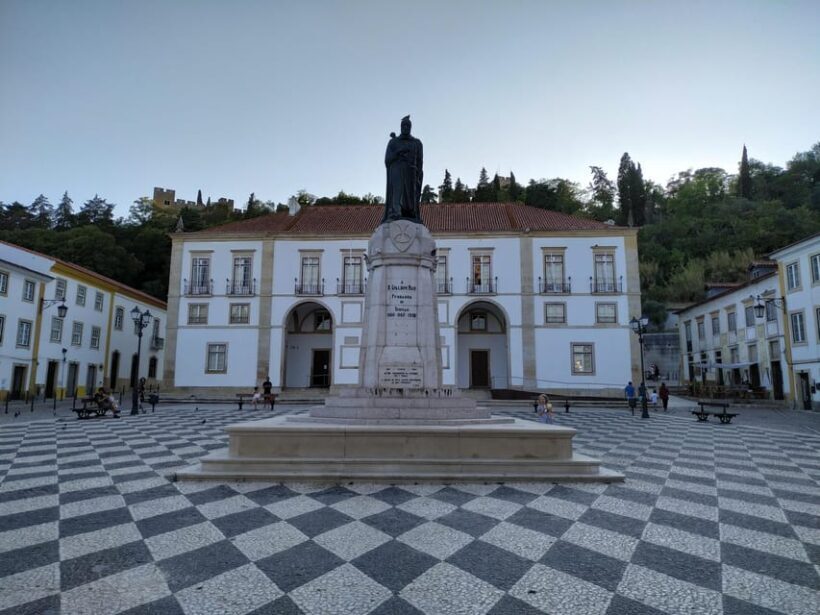 Discover Tomar's History with a Local Guide and Enjoy Tapas! - What Makes This Tour Stand Out