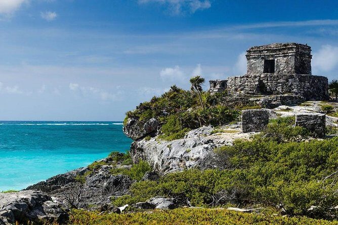 Discover Tulum, Coba, a Cenote and Playa del Carmen from Cancun - Playa del Carmen: The Vibrant Fifth Avenue