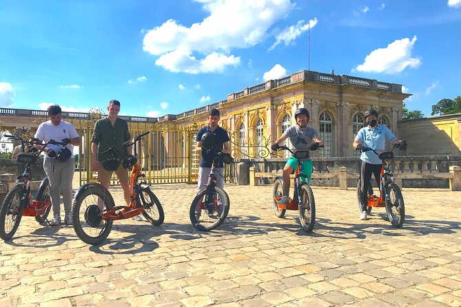 Discover Versailles on Electric 2-Wheelers (Yes to PRM) - Policies, Flexibility, and Booking Information