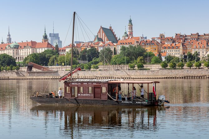 Discover Vistula River in Warsaw - Highlights of the Tour