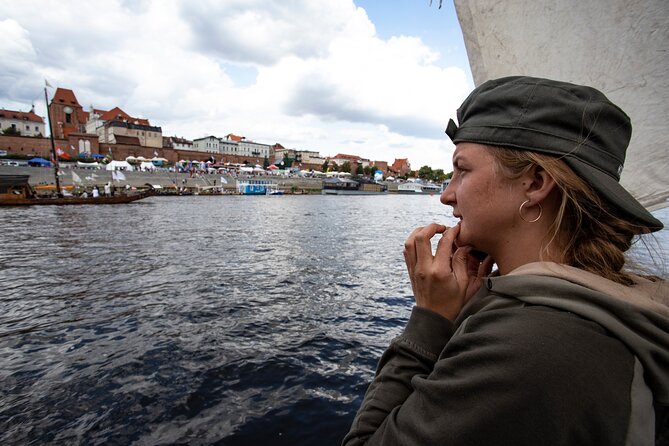 Discover Vistula River in Warsaw - Getting to the Meeting Point