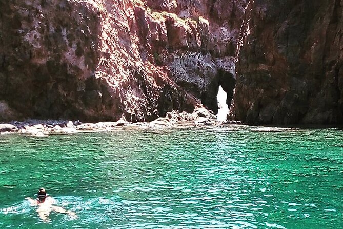 Discovering Lipari by Boat (Private Tour) - Opportunities for Swimming and Snorkeling