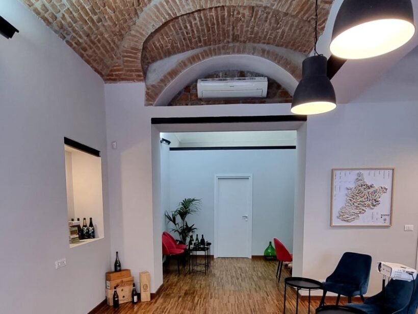 Discovering Piedmontese wines in the heart of Turin. - The Experience in Detail