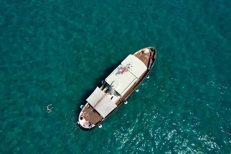 Discovering Rome's Sunset, on a Historic Boat - FAQ