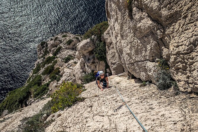 Discovery Climbing Large Routes in the Calanques of Marseille - Discovering the Calanques Through Climbing: A Deep Dive into the Marseille Experience