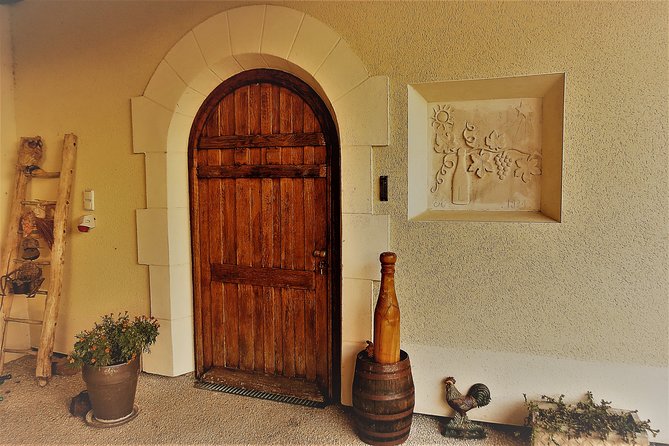 Discovery of a Champagne From Vintner, From the Cellar to the Tasting - Customer Testimonials and Experiences