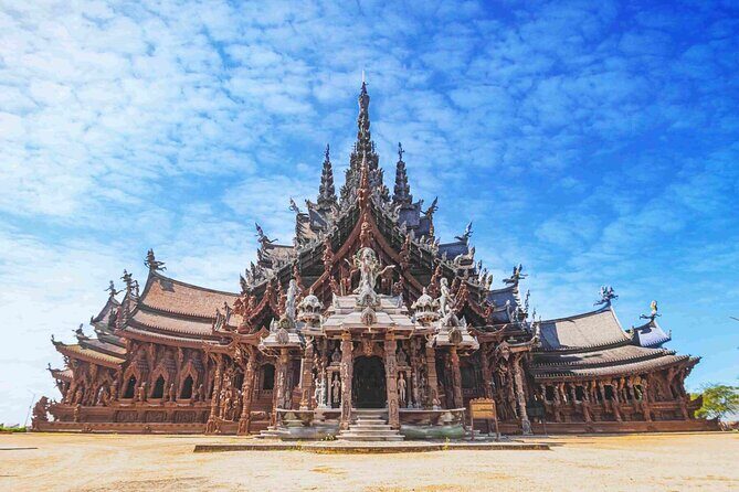 Discovery Pattaya Tour with Famous Attraction and Lunch - FAQs