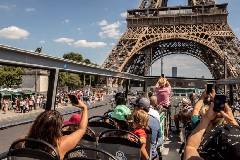 Disneyland Paris: Bus Sightseeing Tour in Paris - Price and Value Discussion