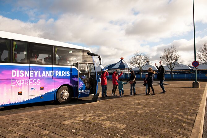 Disneyland® Paris Express Shuttle With Admission Ticket From Central Paris - Positive Customer Feedback