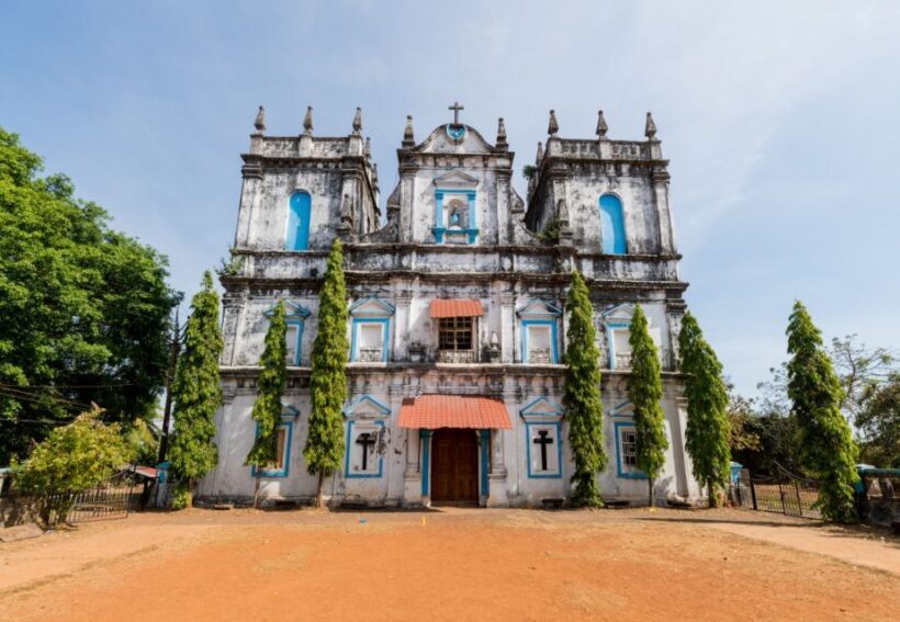 Divar Island: Local Goan Village Tour with Traditional Lunch - Key Points