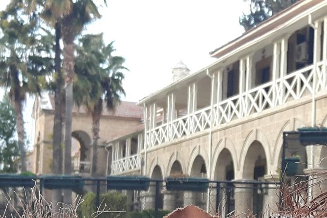 Divided Capital NICOSIA - The Lusignan Kingdom and Its Influence