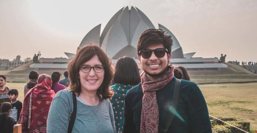 Divine Delhi: Full-Day Tour of Temples & Spiritual Sites - Exploring Delhi’s Spiritual Heart: An In-Depth Look