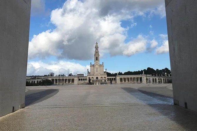 Divine Fátima Full Day Private Tour from Lisbon - Why This Tour Works Well